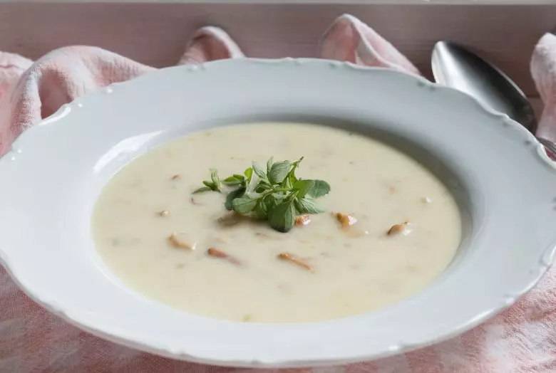 Mushroom soup nekrimu