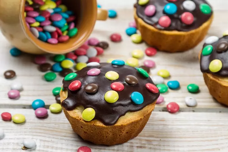 Smarties Muffins