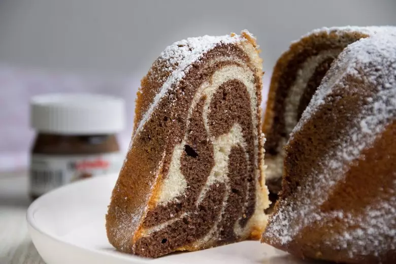 Nutella marble cake