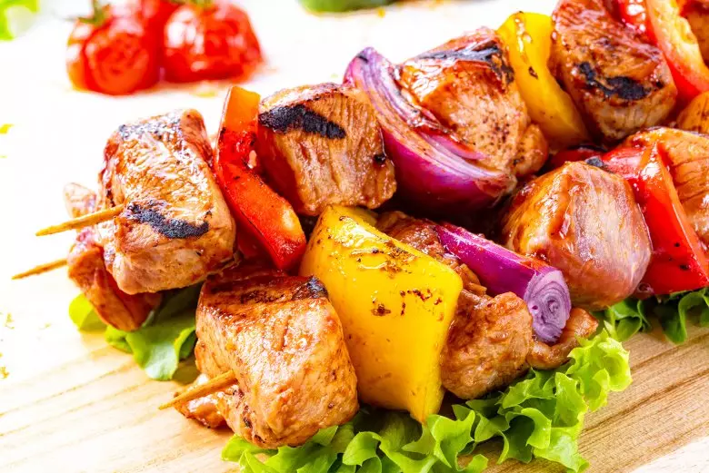 Shish kebab brochettes