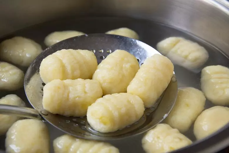 gnocchi ਬੁਨਿਆਦੀ ਵਿਅੰਜਨ