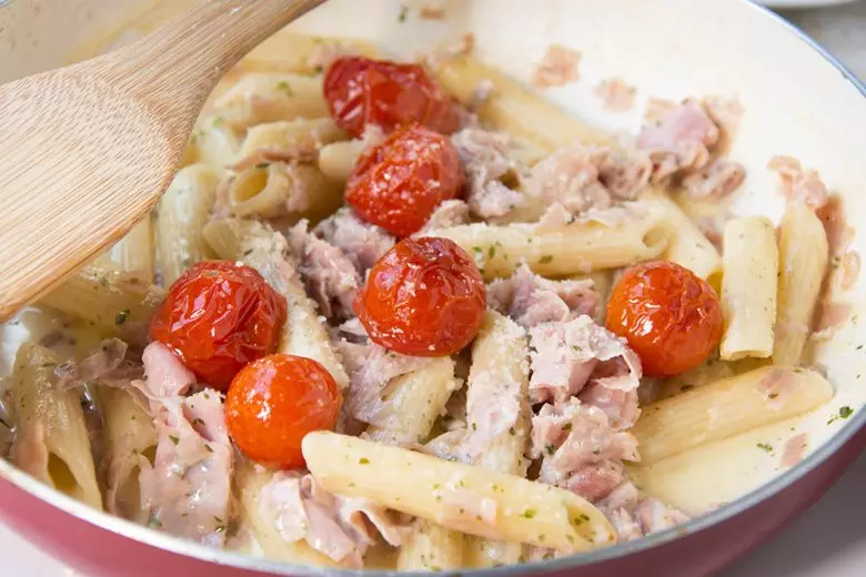 Penne amb salsa de ricotta