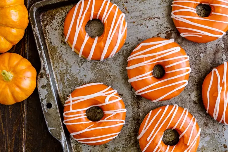 Pumpkin Donuts