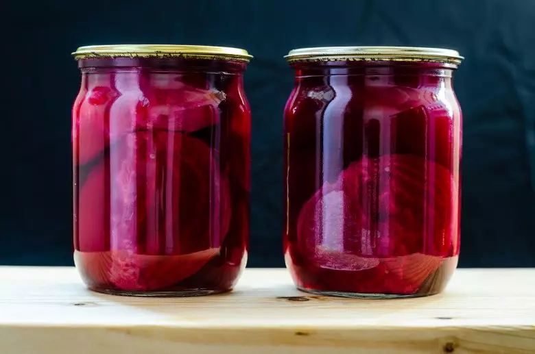 Canning beetroot