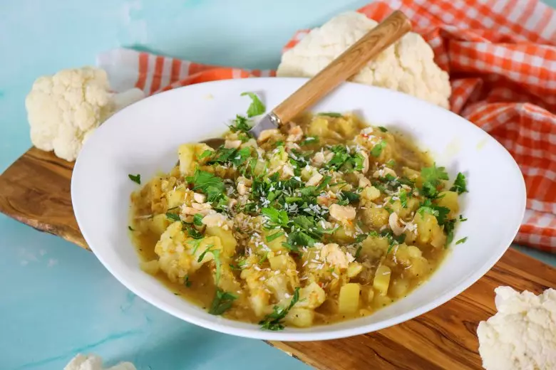 Curry di lenticchie con cavolfiore