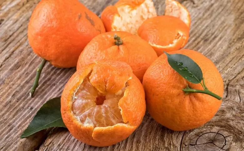 Mandarine je najbolje jesti sirove i predstavljaju zdravu užinu.