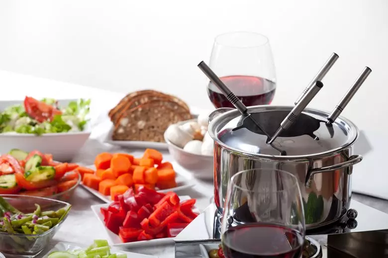 Fondue vegetariană