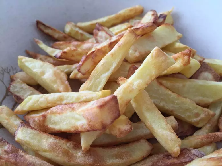 French fries gikan sa hot air fryer