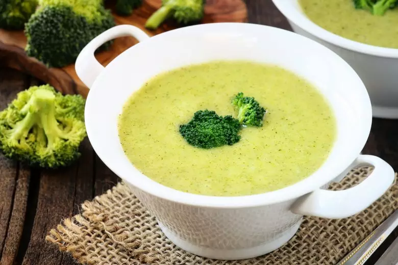 Broccoli cream soup