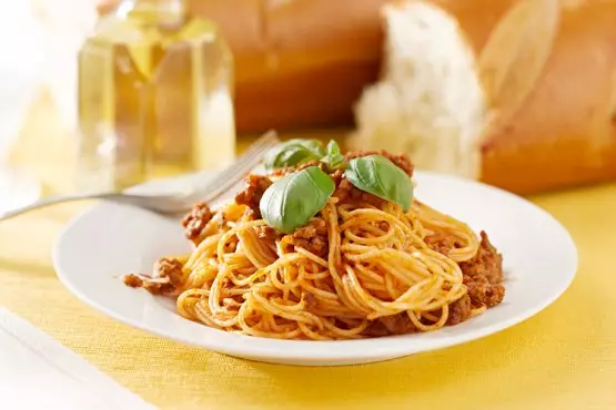 Reteta spaghete bolognese