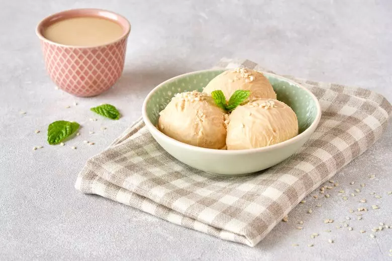 Vegan Sesame Ice Cream