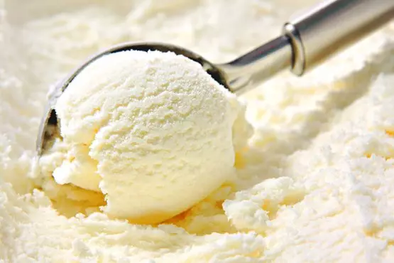 Creamy vanilla ice cream nga walay ice cream maker - resipe