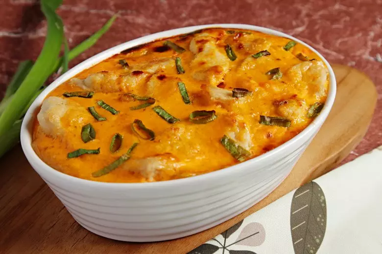 Lasagna ກັບໄກ່ tandoori